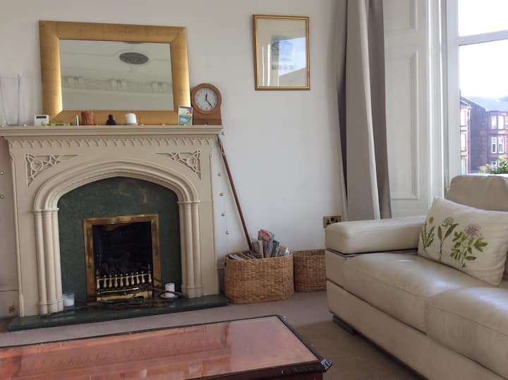 Room In A Spacious Flat 2 - Glasgow