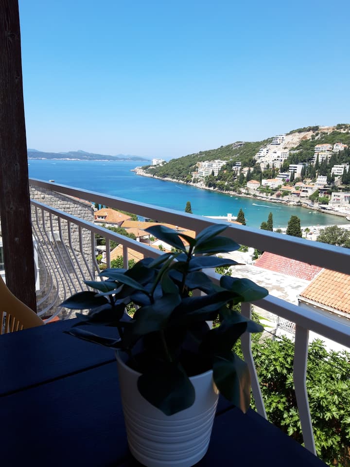 Lapad Sunset Apartment - Your Home With A View! - Dubrovnik