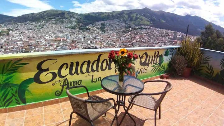 Penthouse Suite, (2) Bedrooms +View Quito - Quito