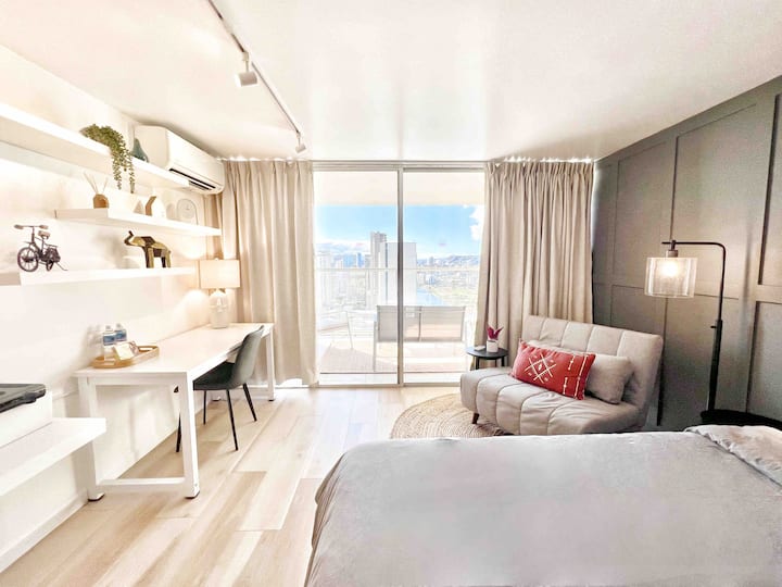 33fl-renovated Boutique Studio-central Waikiki - Honolulu, HI