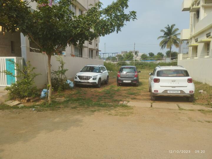 Kalleshwara Sadana, Shiva Parvathi Layout. Shamnur - Davanagere