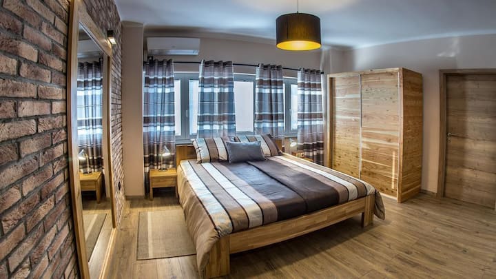 Deluxe 4 Star Studio Apartment - Rijeka