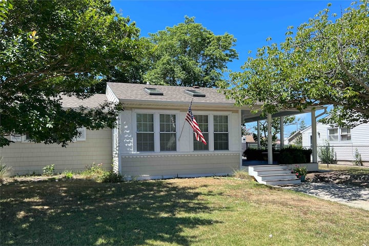 Bayside Cottage - Cape May, NJ