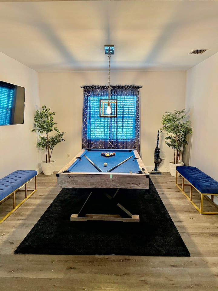 Modern Havana Haven Minutes From Wynwood & Sobe - Miami, FL