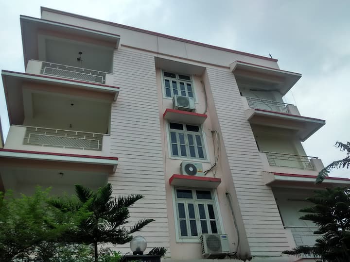 3bh Ground Floor Apartment - Patna