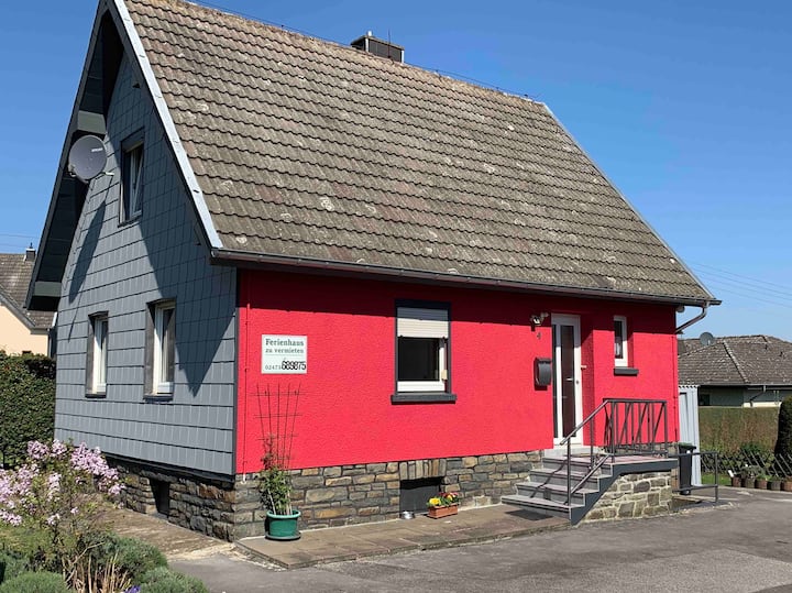 Hannis Ferienhaus - Landurlaub In Der Eifel/rursee - Nationalpark Eifel