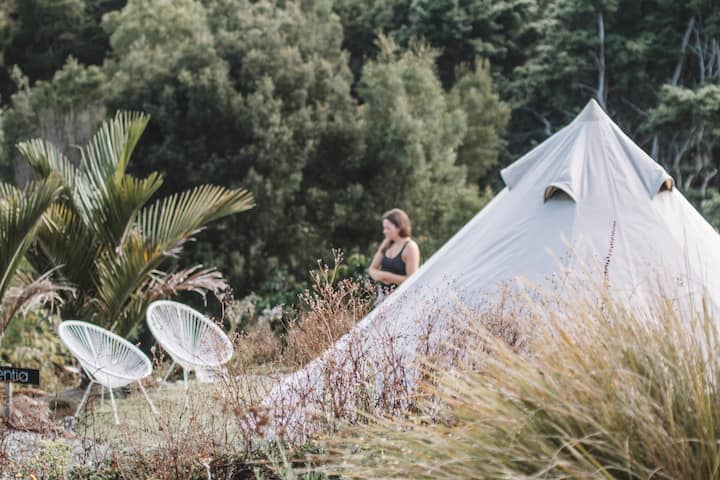 Luxury Glamping Teepee With Panoramic Ocean Views - マンガウハイ