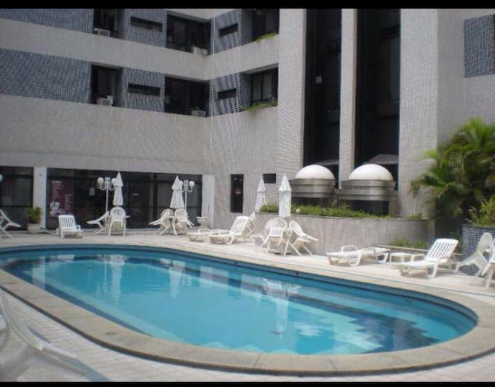 Apartamento Em Ondina, Proxímo Da Praia.the Plaza - Rio Vermelho