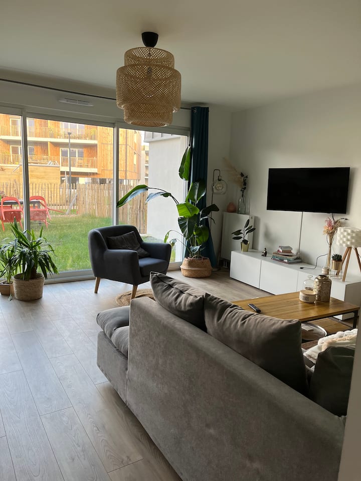 Maison Agréable Pour Petit Séjour En Tranquillité - Séné