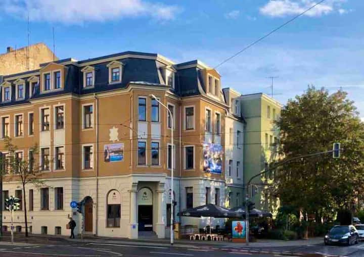 Modern-gehobene Stadtwohnung Im Paulusviertel - Halle