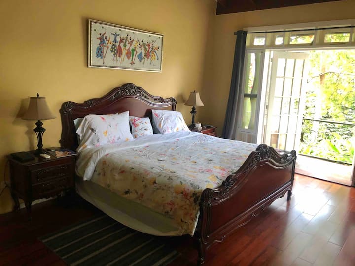 Honeymoon Suite - Puerto Príncipe