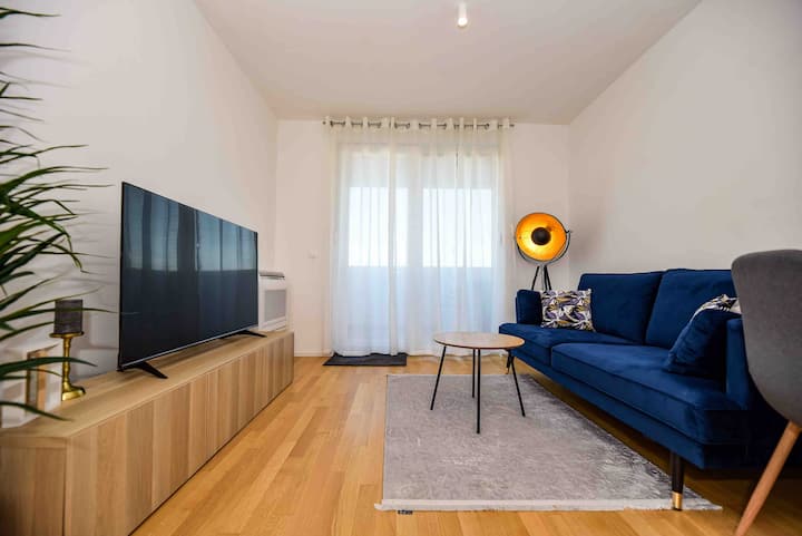 Clean, Cozy | 20 Min Walk To Center | Free Parking - Zadar