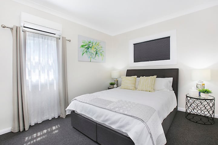 Pinehurst Of Cooks Hill, Simply Beautiful - 뉴캐슬