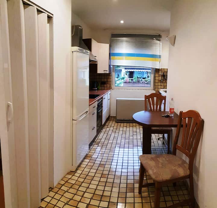 Möblierte 2-zimmer-wohnung In Essen - Essen