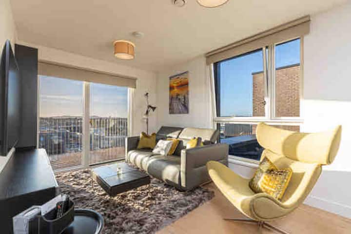 Stylish 3 Bed 2 Bath Flat- Colindale Nw London - Edgware