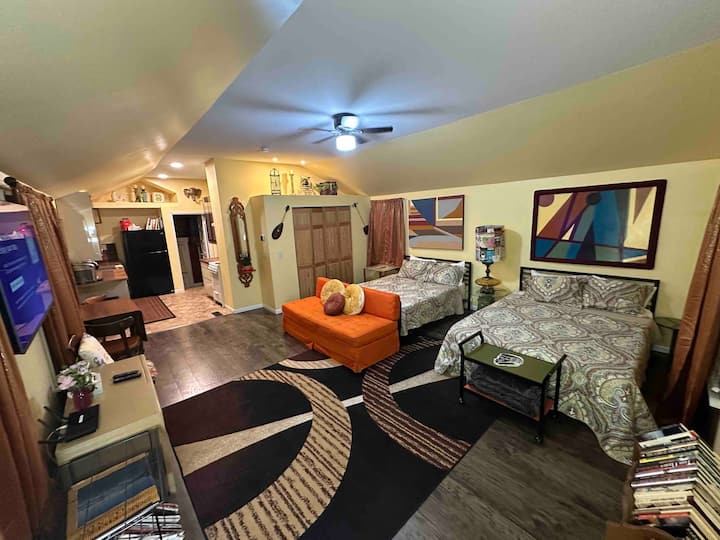 The Farnham Luxury Studio - Dayton