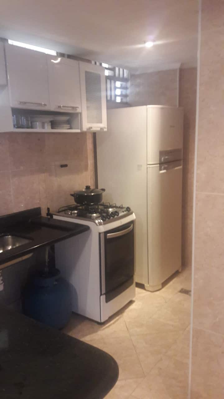 Apartamento De Frente 1 Dormitorio Na Ilha Porchat - Santos