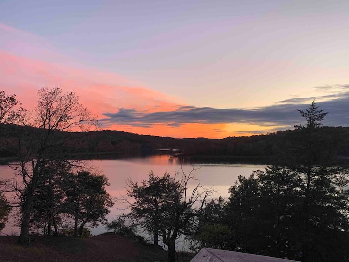 Water’s Edge,steps To Table Rock, Hot Tub, Branson - Table Rock Lake