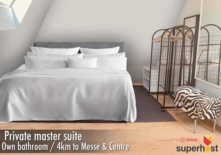 Private Master Suite/own Bath, Entrance & Parking - Frankfurt