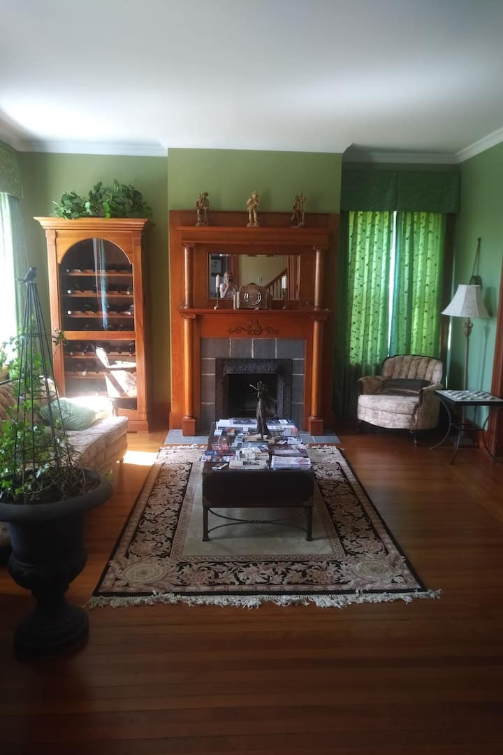 A La Gallarie Bed And Breakfast  Room 3 - Niagara-on-the-Lake