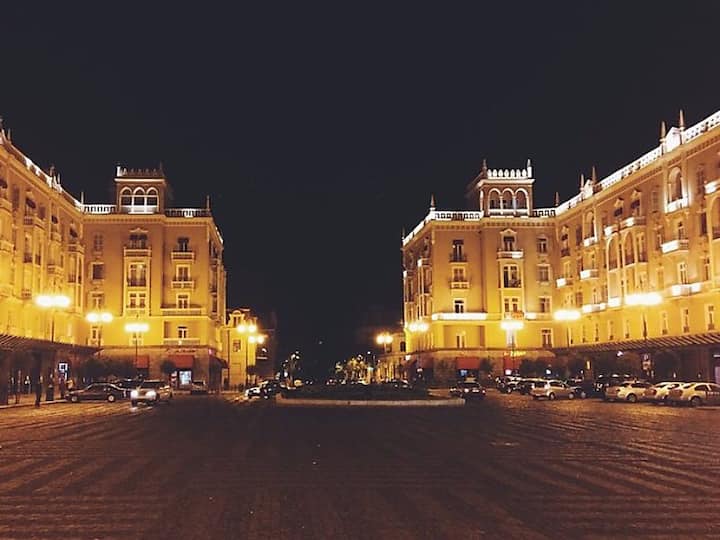Charming, Very Spacious & Best Located - Tbilisi