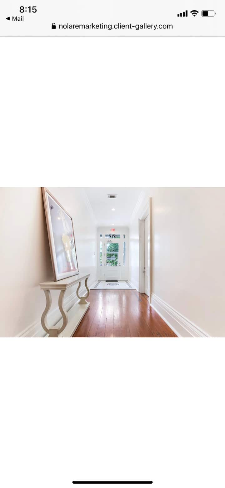 Private Uptown 1850s Rowhouse For Large Groups! - Metairie, LA