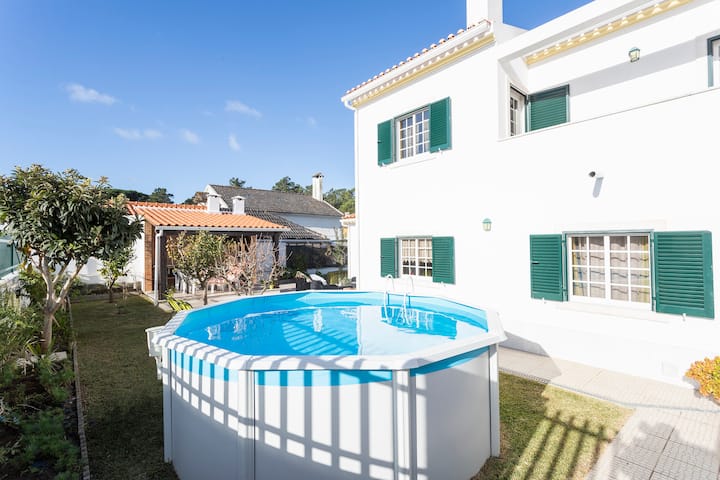 Happy Family Beach House - Sesimbra