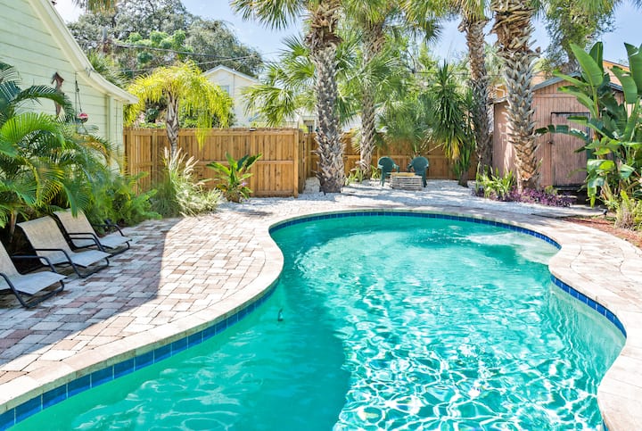 Private Tampa Key West Style Bungalow/pool - Tampa, FL