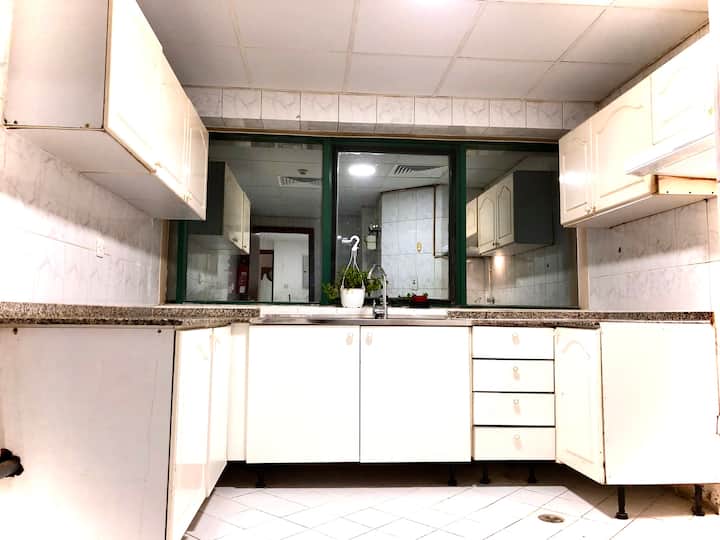 Luxury Rooms For Executive Ladies - Sharjah