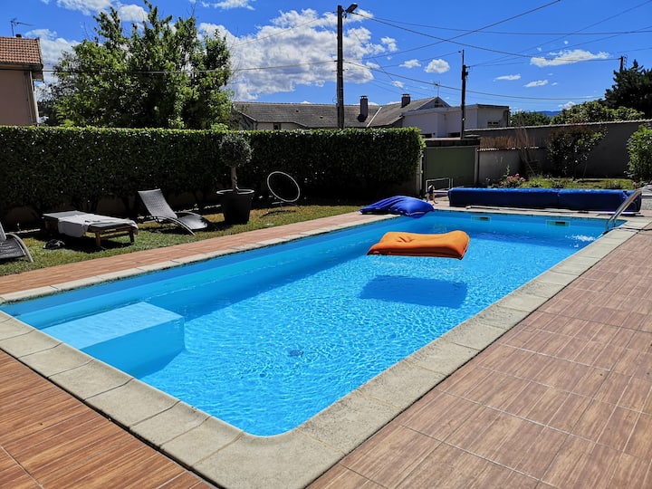 Maison Individuelle Avec Jardin - Roanne