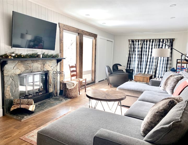 The Summit Condo - Top Floor - Recently Renovated - Summit County, CO