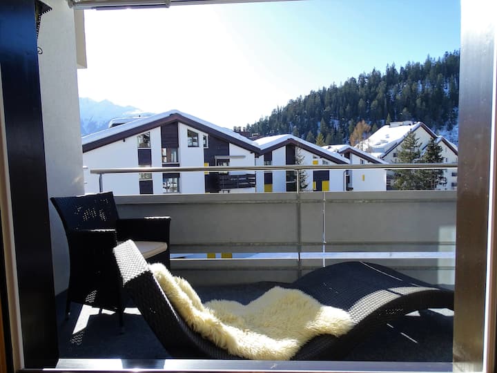 Zentrale Moderne 2.5-zi-wohnung Mit Designer Küche - Laax