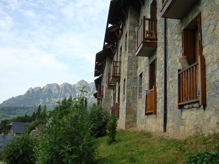 Precioso Piso En Tramacastilla De Tena - Panticosa