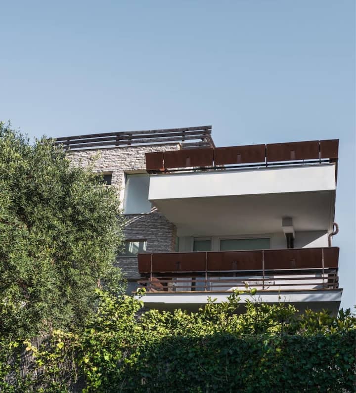 120mq Con Giardino Sul Lungomare Di Terracina - Terracina