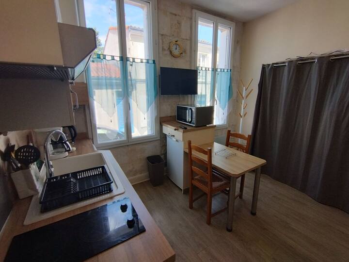 Studio Dans Le Centre - Rochefort, France
