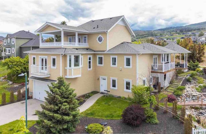 Relaxing Lakeview 2 Bedroom Entire Suite - Kelowna