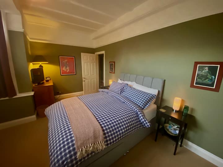 Comfortable Room In Quiet Central Location - Bournemouth