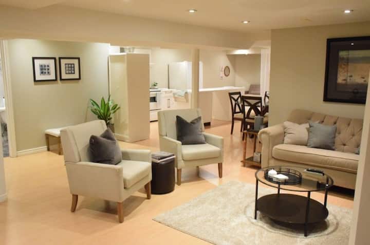 Spacious Basement With Separate Entrance! - Pickering