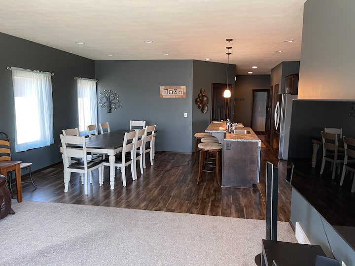 4bedroom,3 Bath,6free Indoor Water Passes - Okoboji, IA
