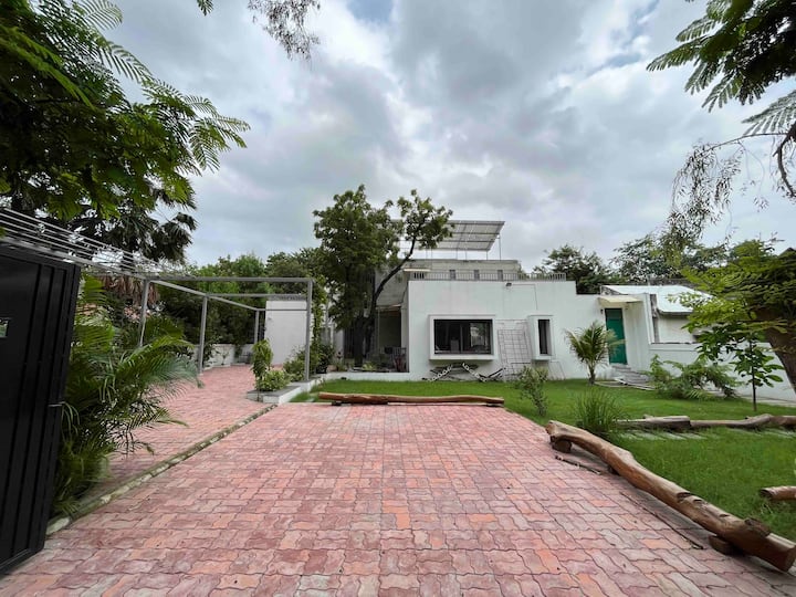 3bhk Luxurious Villa - Ahmedabad