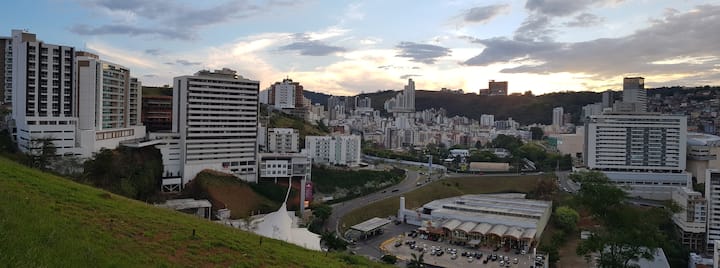 Apartamento Quarto C/ Varanda No Estrela Sul - 03 - Juiz de Fora