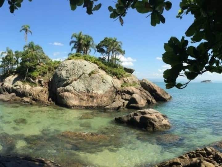 Casa No Centrinho Do Guaraú. - Peruíbe