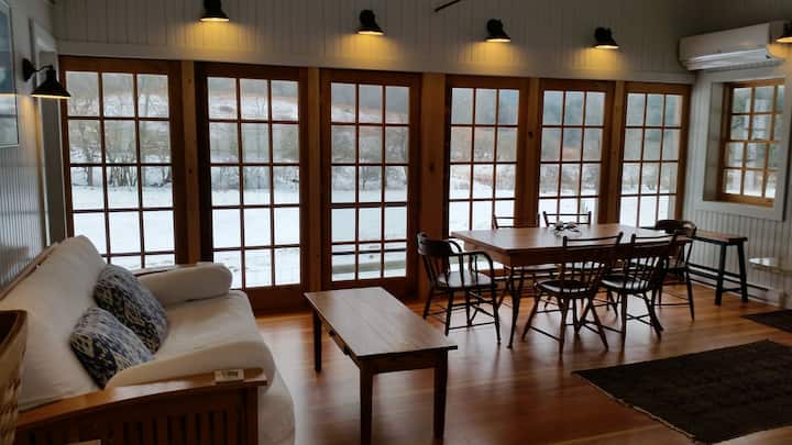 The Cottage At Antoinette's Flower Farm - Otsego Lake, Cooperstown
