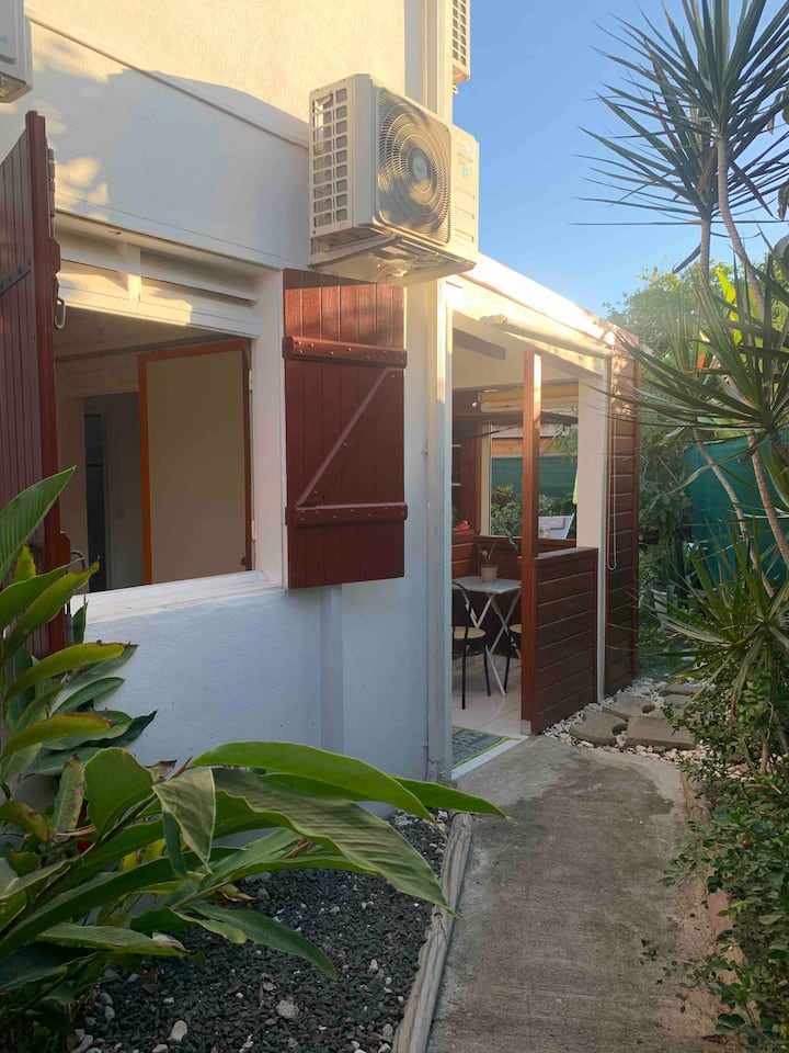 Appartement Duplex Proche De La Plage - Guadeloupe