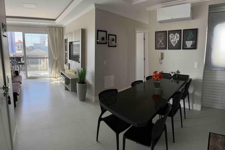 ÓTimo Apartamento Na Praia De Palmas à 200m Do Mar - Governador Celso Ramos