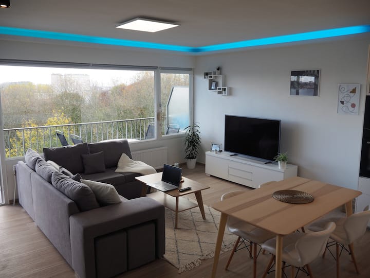 Stylish Apt: 2 Baths,terrace,netflix-self Checkin - Bruselas