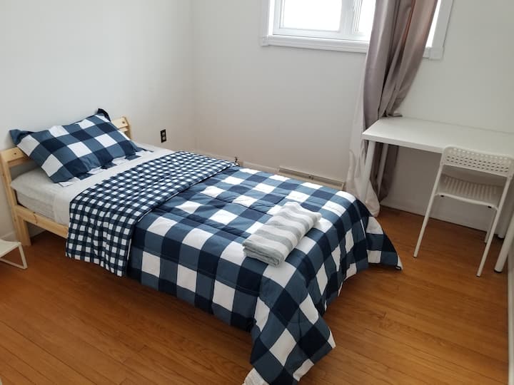 Chambre Lit Simple - Gatineau