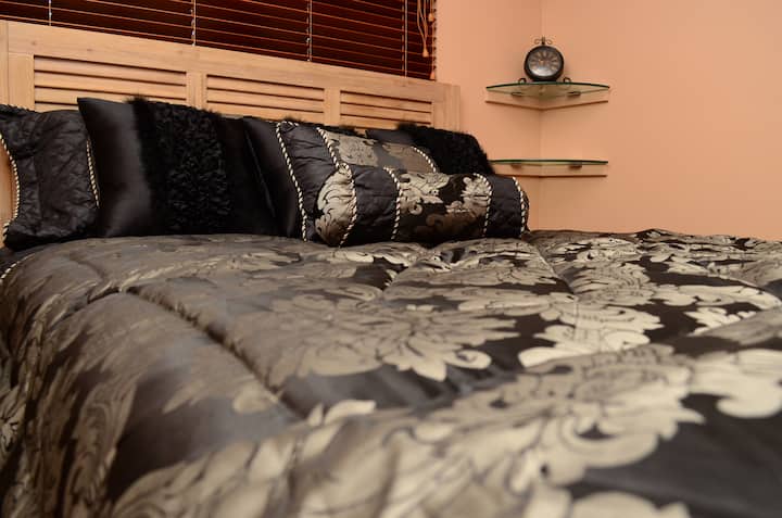 The Overdale Suite, Self Contained Country Retreat - Junee