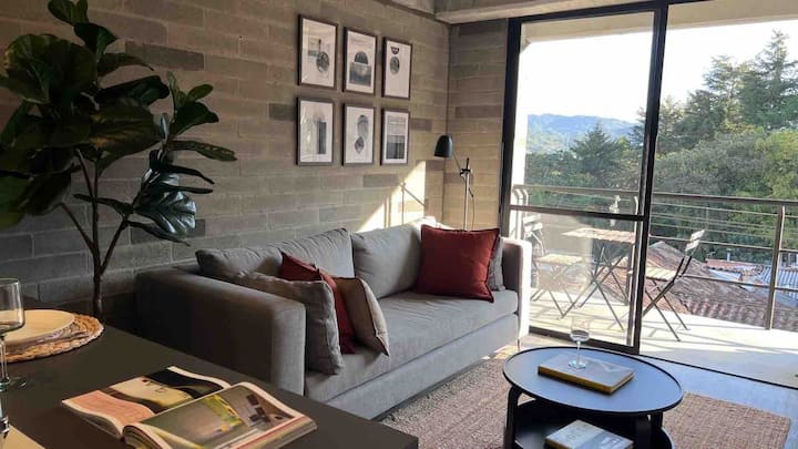 Industrial Loft /Modern Design - La Ceja