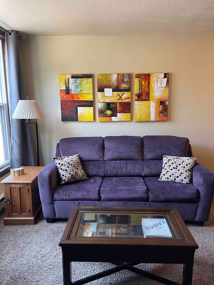 Big Sky Ski In Condo Cute, Cozy & Fun - Big Sky, MT